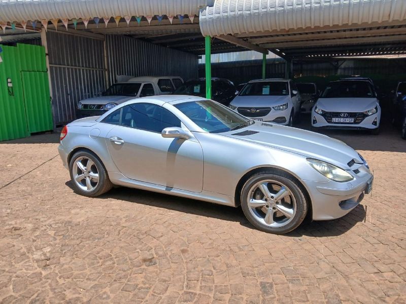 Used Mercedes-Benz SLK 350 Cabriolet Auto for sale in Gauteng - Cars.co.za (ID::9886636)