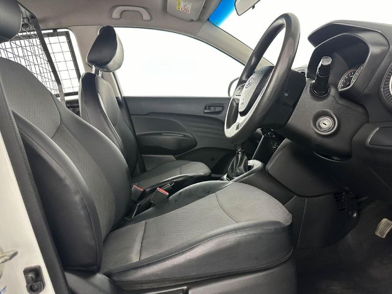 Used Hyundai Atos 1.1 Fluid Cargo Panel Van for sale in Gauteng - Cars ...