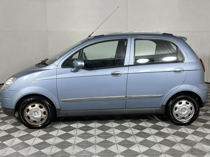 Used Chevrolet Spark Lite LS for sale in Western Cape - Cars.co.za (ID ...