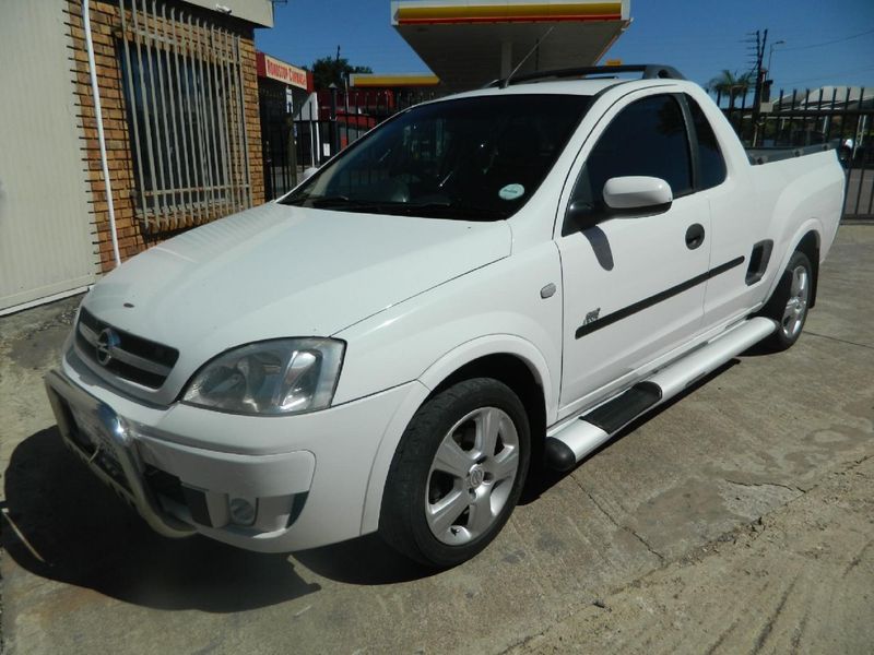 Used Opel Corsa Utility 1.8 Sport for sale in Gauteng - Cars.co.za (ID ...