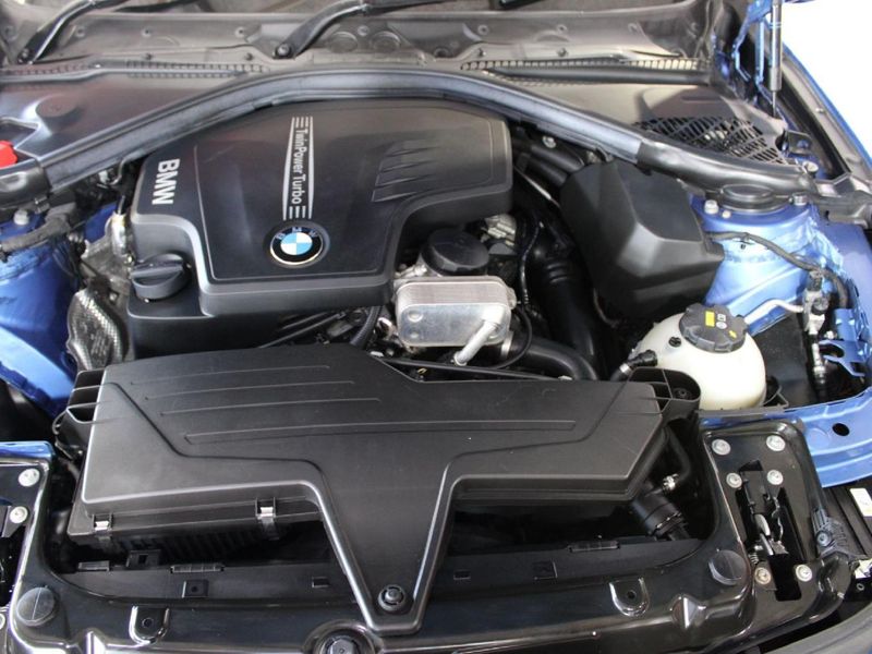 Used BMW 3 Series 320i M-SPORT 8-SPEED SHIFTABLE AUTOMATIC for sale in ...