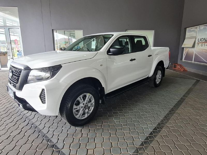 New Nissan Navara 2.5 DDTi SE Plus Double-Cab for sale in North West ...