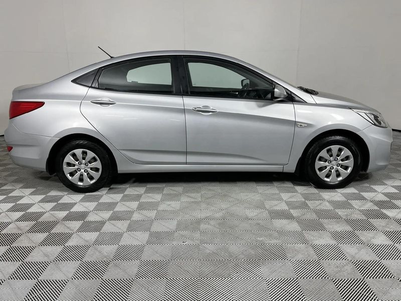Used Hyundai Accent 1.6 GL | Motion for sale in Gauteng - Cars.co.za ...