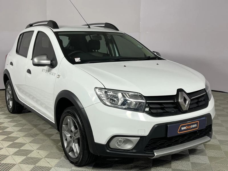 Used Renault Sandero 900T Stepway Dynamique for sale in Kwazulu Natal ...