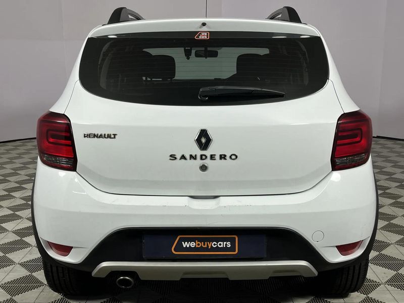 Used Renault Sandero 900T Stepway Dynamique for sale in Kwazulu Natal ...