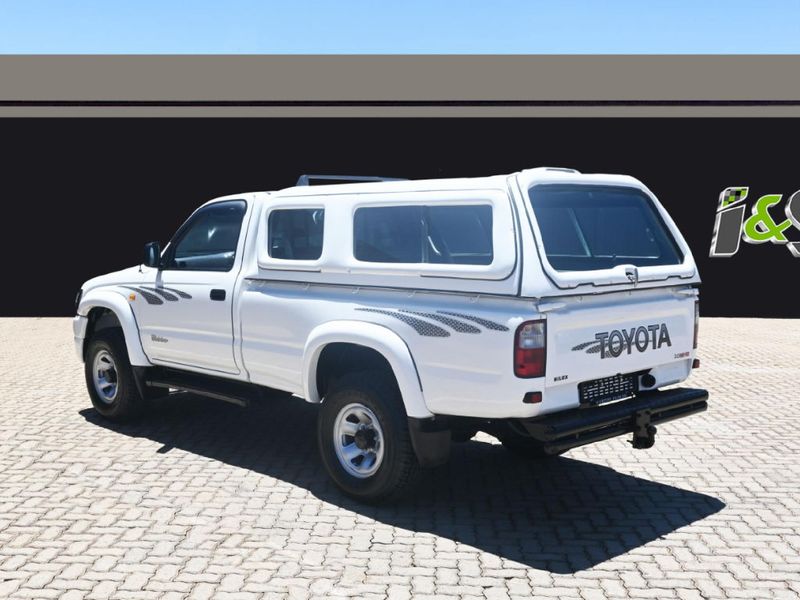 Used Toyota Hilux 3.0 KZ-TE Raider Raised Body Single-Cab for sale in ...