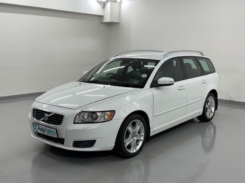 Used Volvo V50 D5 Auto for sale in Eastern Cape - Cars.co.za (ID::9931027)