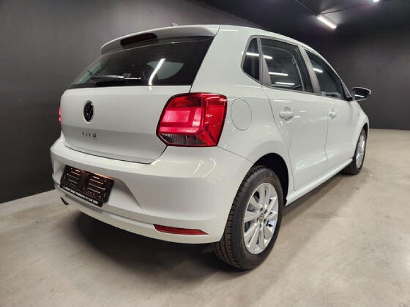 New Volkswagen Polo Vivo 1.4 Life for sale in Gauteng - Cars.co.za (ID::9932345)