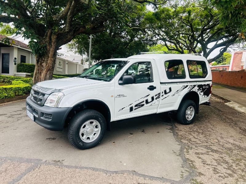 Used Isuzu KB 300 TDi Fleetside Single-Cab for sale in Kwazulu Natal ...