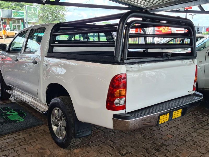 Used Toyota Hilux 2.5 D-4D SRX 4x4 Double-Cab for sale in North West ...