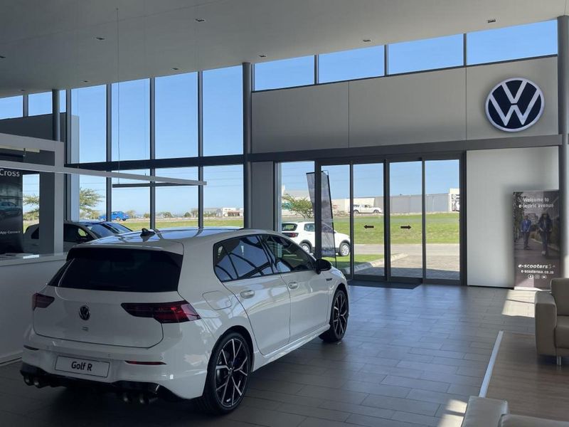 New Volkswagen Golf 8 2.0 TSI R DSG for sale in Eastern Cape - Cars.co ...