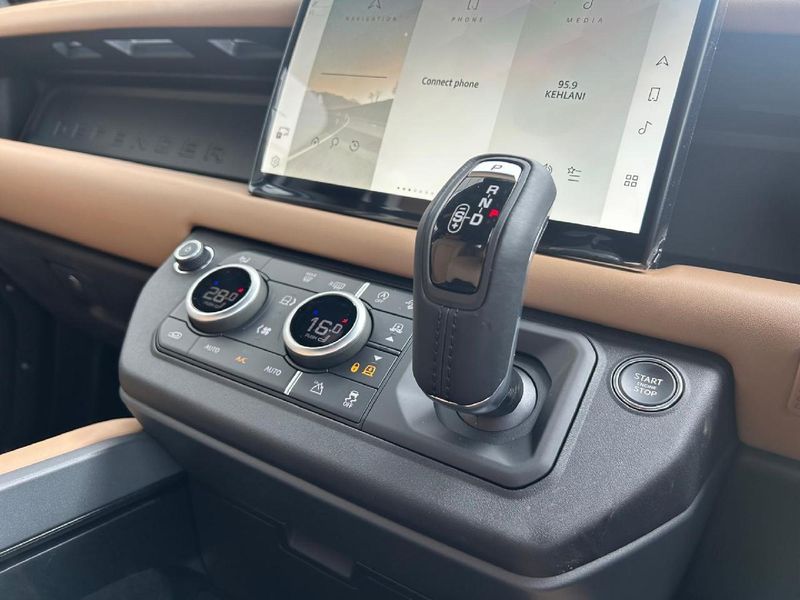 Used Land Rover Defender 110 D350 X-Dynamic HSE for sale in Gauteng ...