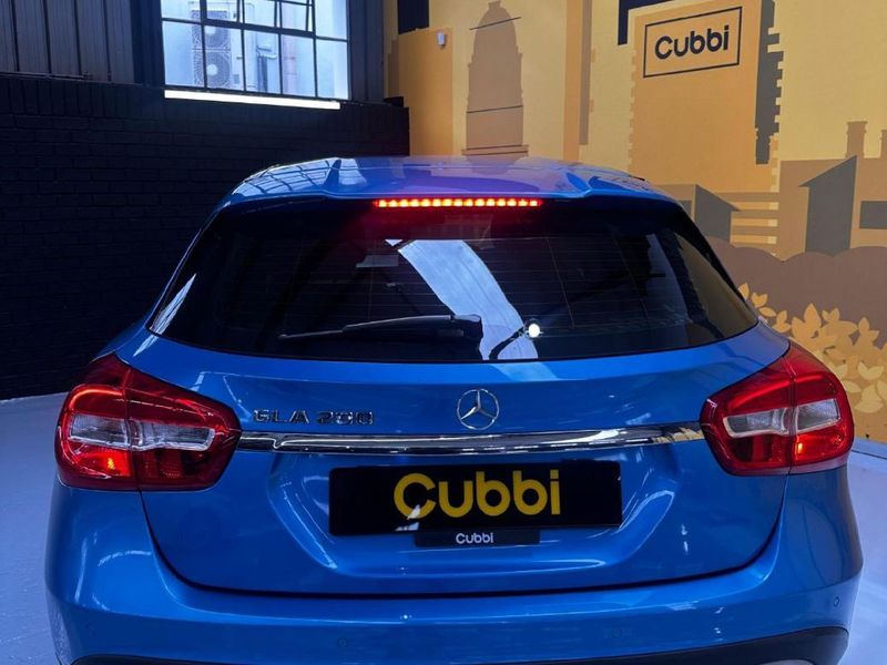 Used Mercedes-Benz GLA 200 Auto for sale in Gauteng - Cars.co.za (ID ...