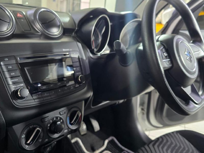 Used Suzuki Swift 1.2 GL (One Owner) for sale in Gauteng - Cars.co.za ...