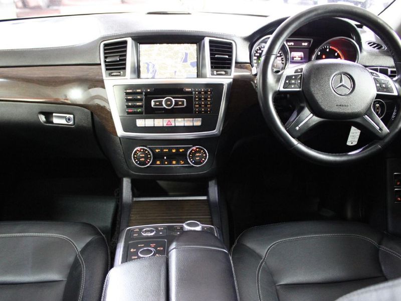 Used Mercedes-Benz GL 350D BLUETEC AMG-SPORT 7G-TRONIC AUTO 7-STR 4X4 ...