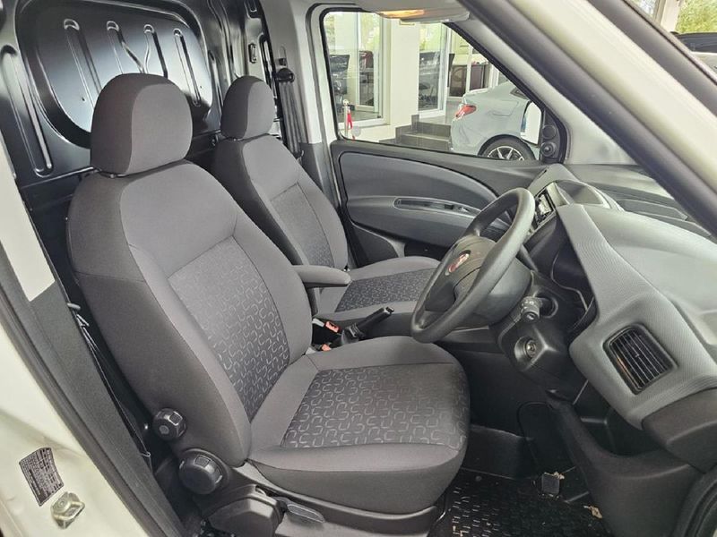 New Peugeot Partner 1.6 HDi LWB (66kW) Panel Van for sale in Gauteng ...