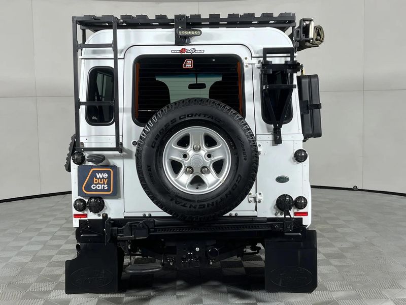 Used Land Rover Defender 90 Puma Station Wagon for sale in Gauteng ...