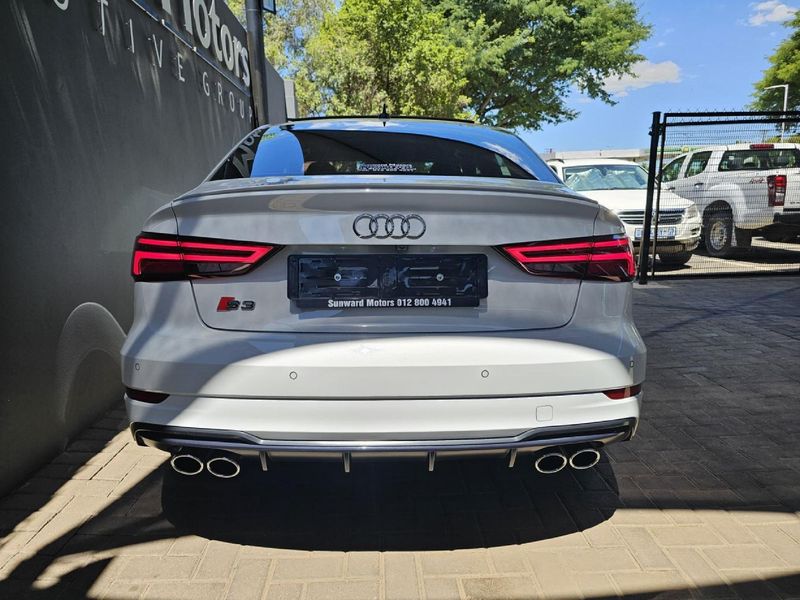 Used Audi S3 Sedan quattro Auto S-Tronic for sale in Gauteng - Cars.co ...