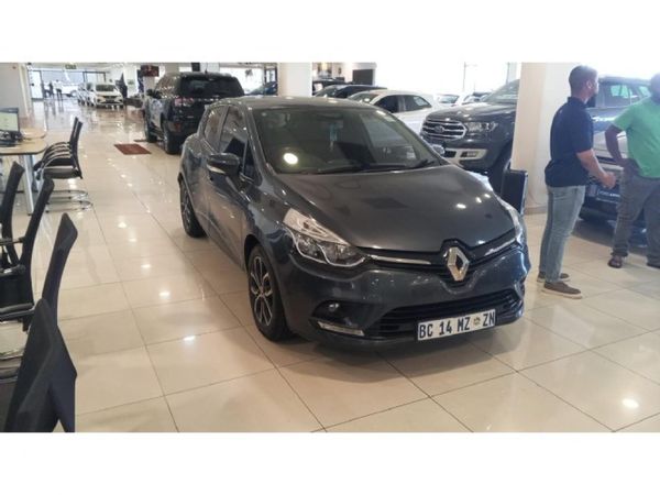 Used Renault Clio IV 1.2T Expression Auto 5-dr (88kW) for sale in ...