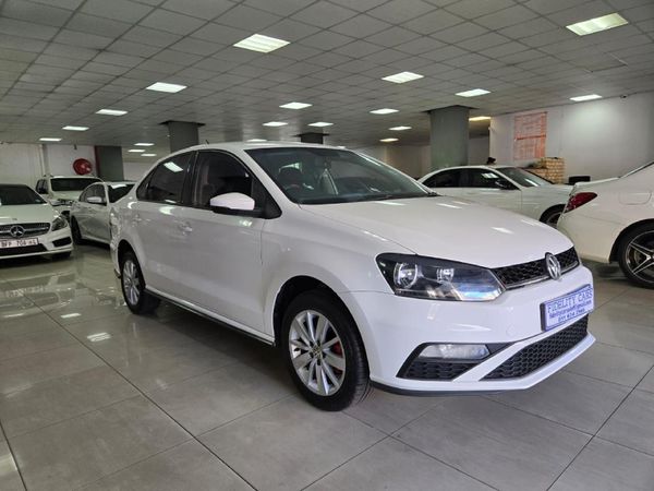 Used Volkswagen Polo Polo 6 sedan 1.4 for sale in Gauteng - Cars.co.za ...