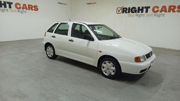 Used Volkswagen Polo Playa 1.6 for sale in Gauteng - Cars.co.za (ID ...