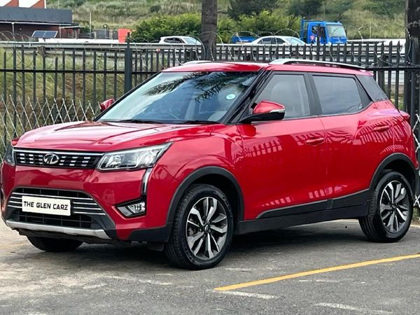 Used Mahindra XUV 300 1.2T | W8 for sale in Gauteng - Cars.co.za (ID ...