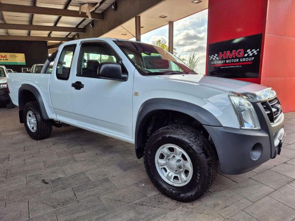 Used Isuzu KB 250D-Teq Extended cab LE for sale in North West Province ...