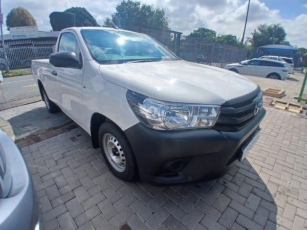 Used Toyota Hilux LOW BASE TOYOTA HILUX 2.4 for sale in Gauteng - Cars ...