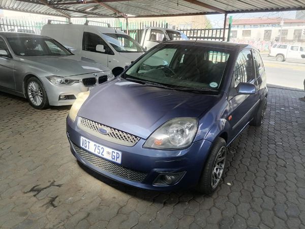 Used Ford Fiesta 1.4i 5-dr for sale in Gauteng - Cars.co.za (ID::10160689)