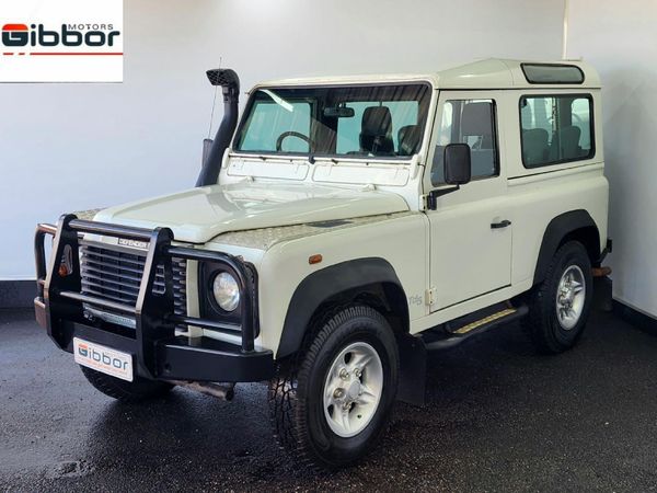 Used Land Rover Defender 90 2.5 TD5 CSW for sale in Gauteng - Cars.co ...