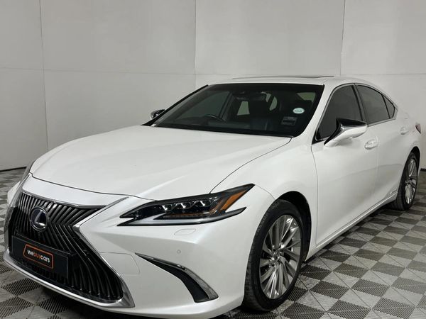 Used Lexus ES 300h SE for sale in Limpopo - Cars.co.za (ID::10205405)