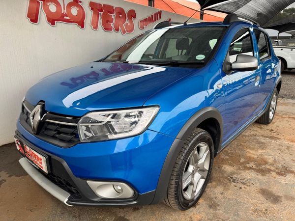 Used Renault Sandero 900T Stepway Expression for sale in North West ...