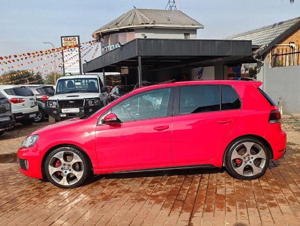 Used Volkswagen Golf VI GTI 2.0 TSI for sale in Gauteng - Cars.co.za ...