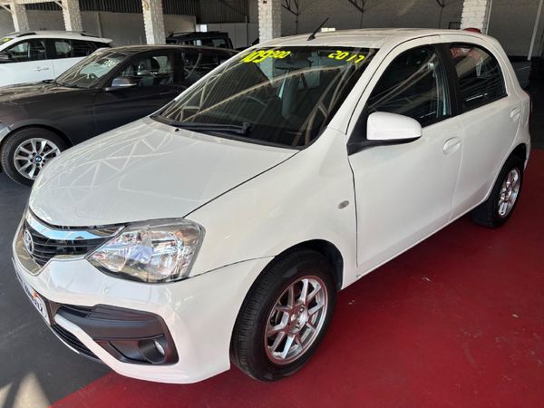 Used Toyota Etios 1.5 Xi 5-dr for sale in Free State - Cars.co.za (ID ...