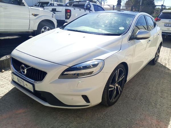 Used Volvo V40 T3 R-Design Auto for sale in Gauteng - Cars.co.za (ID ...