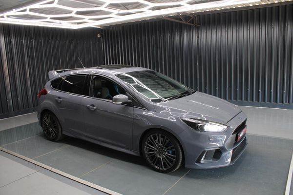 Used Ford Focus RS 2.3 EcoBoost AWD 5-dr for sale in Gauteng - Cars.co ...