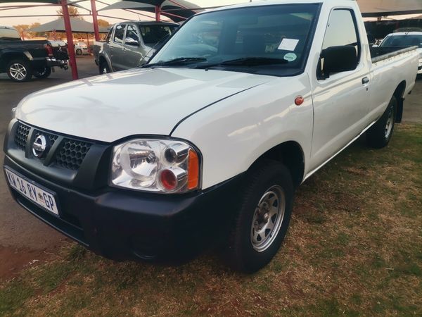 Used Nissan NP300 NP300 LWB S/C for sale in Gauteng - Cars.co.za (ID ...