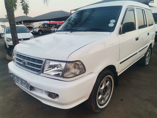 Used Toyota Condor 2400i Estate TE 7 Seater for sale in Gauteng - Cars ...