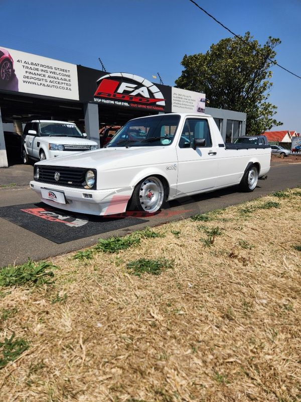 Used Volkswagen Caddy Pick-Up 1.6 Single-Cab Club for sale in Gauteng ...