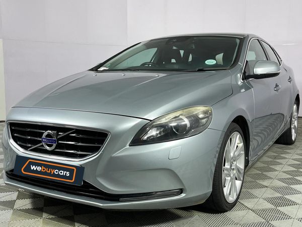 Used Volvo V40 T4 Elite for sale in Western Cape - Cars.co.za (ID ...