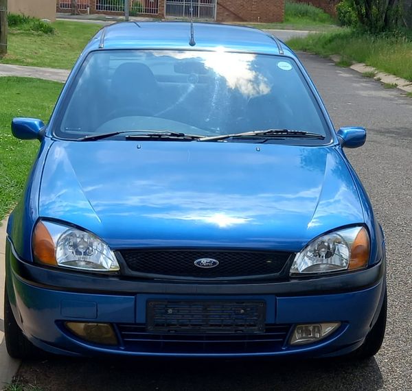 Used Ford Ikon 1.6i CLX for sale in Gauteng - Cars.co.za (ID::9982550)