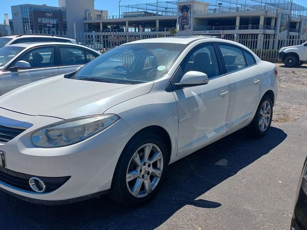 Used Renault Fluence 2.0 Privilege for sale in Western Cape - Cars.co ...