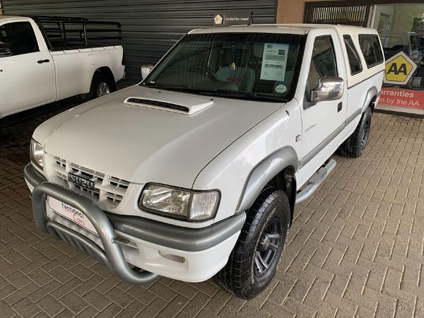 Used Isuzu KB 300 TDi LWB LX Single-Cab for sale in Mpumalanga - Cars ...