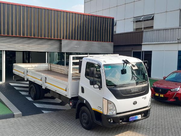 Used TATA Ultra 1014 4X2 F/F C/C for sale in Gauteng - Cars.co.za (ID ...
