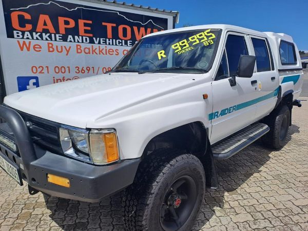 Used Toyota Hilux 2200 4x4 Double-Cab for sale in Western Cape - Cars ...