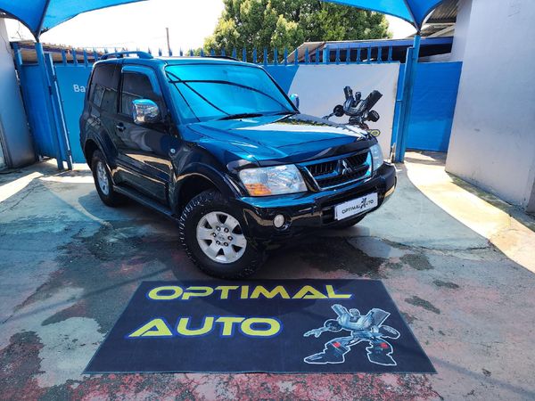 Used Mitsubishi Pajero 3200 DI-D Auto 3-dr for sale in Gauteng - Cars ...