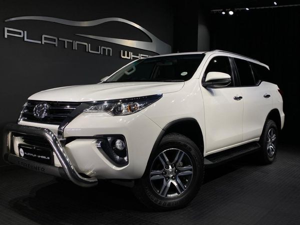 Used Toyota Fortuner 2.4 GD-6 Raised Body for sale in Gauteng - Cars.co ...