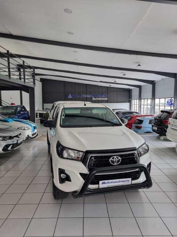 Used Toyota Hilux 2.4 GD-6 Raised Body SRX Auto Double-Cab for sale in ...