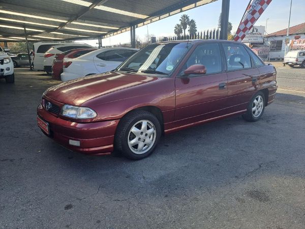Used Opel Astra 200i for sale in Gauteng - Cars.co.za (ID::8718445)