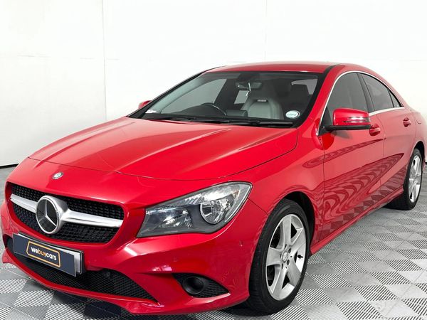 Used Mercedes-Benz CLA 200 Urban Auto for sale in Western Cape - Cars ...